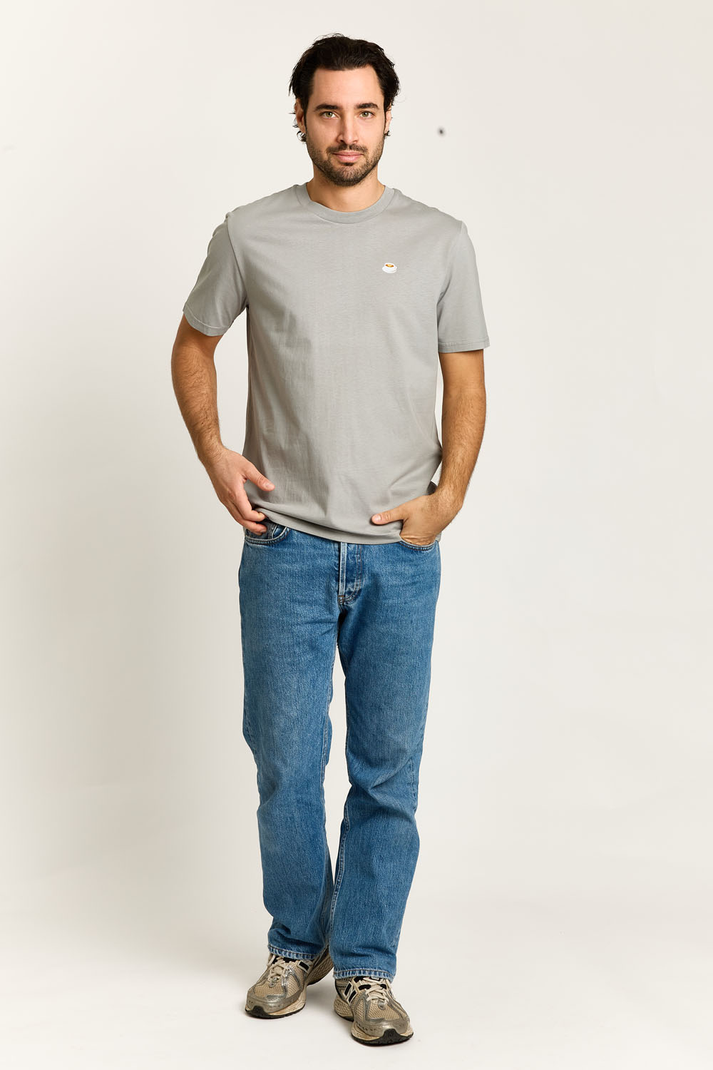 T-shirt: Misty Grey / Coffee | STRØM